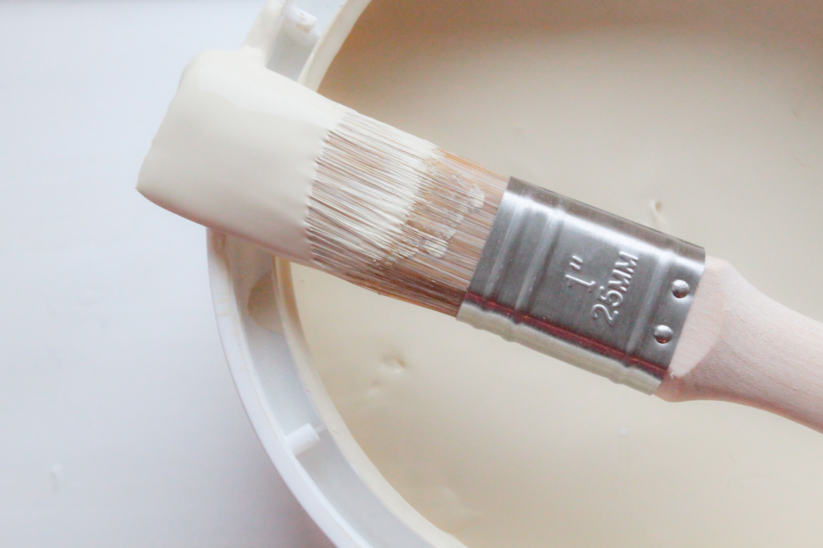 What Colors Are Similar to White Eggshell | Hoover Paint